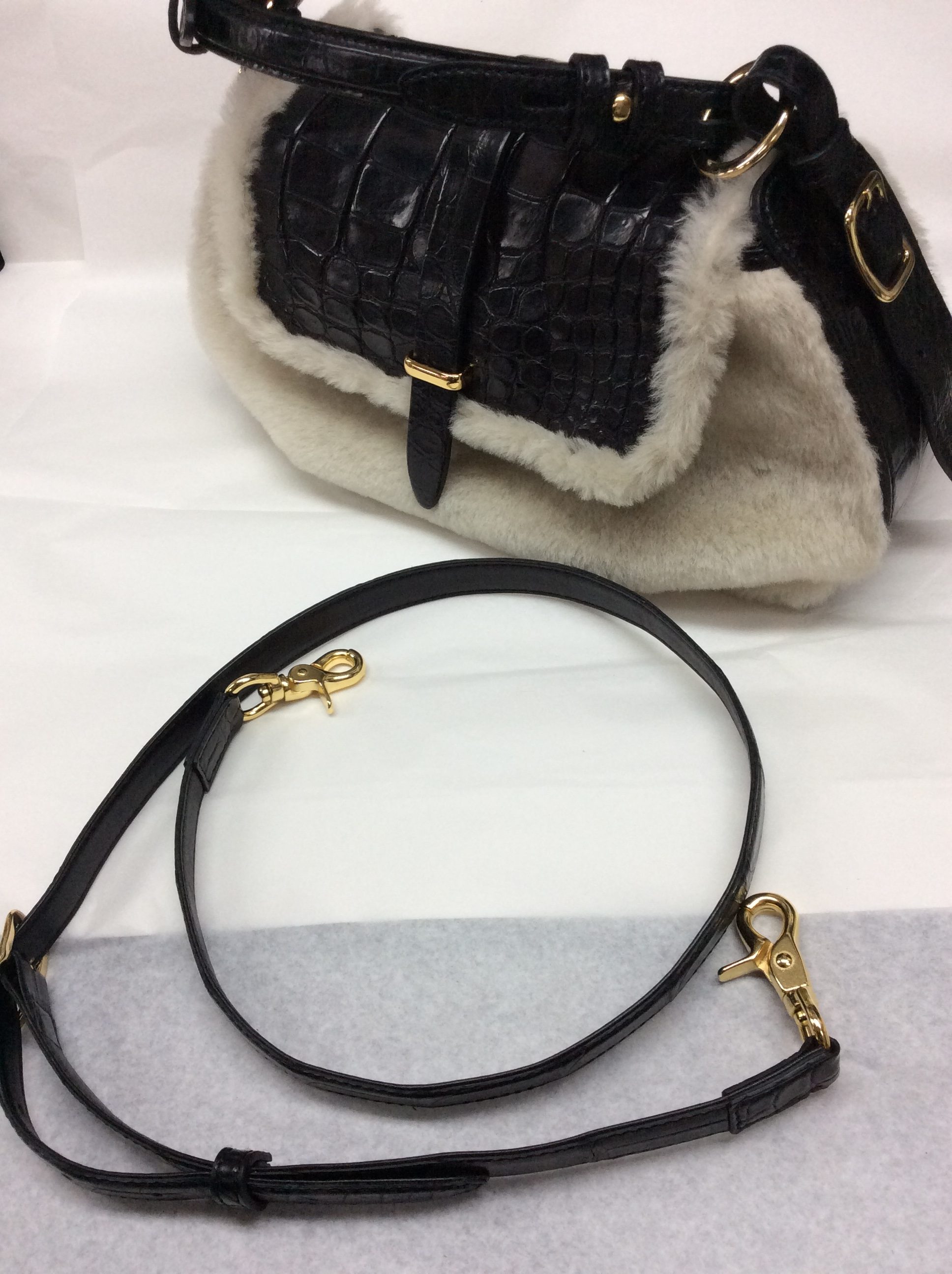 KENTAK – Luxury crocodile handbags